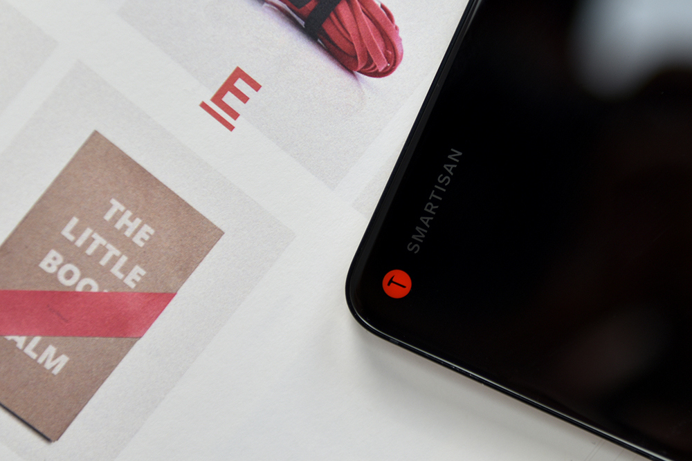 这依旧是那群骄傲的工匠做出来的产品 坚果 Pro 3 开箱_业界_科技快报_砍柴网