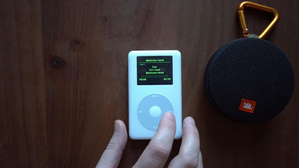 17 年前的苹果 iPod Classic 被破解，可播放 Spotify 音乐_业界_科技快报_砍柴网